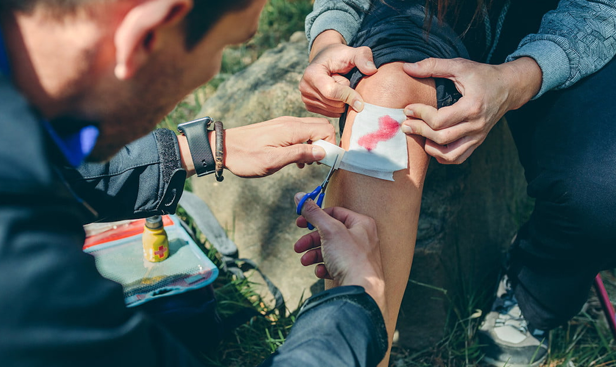 First-Aid For Worst Case Scenarios - Survival Dispatch