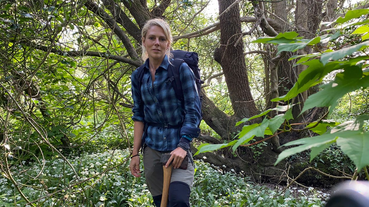 10 Women in Bushcraft You Should Know - Survival Dispatch