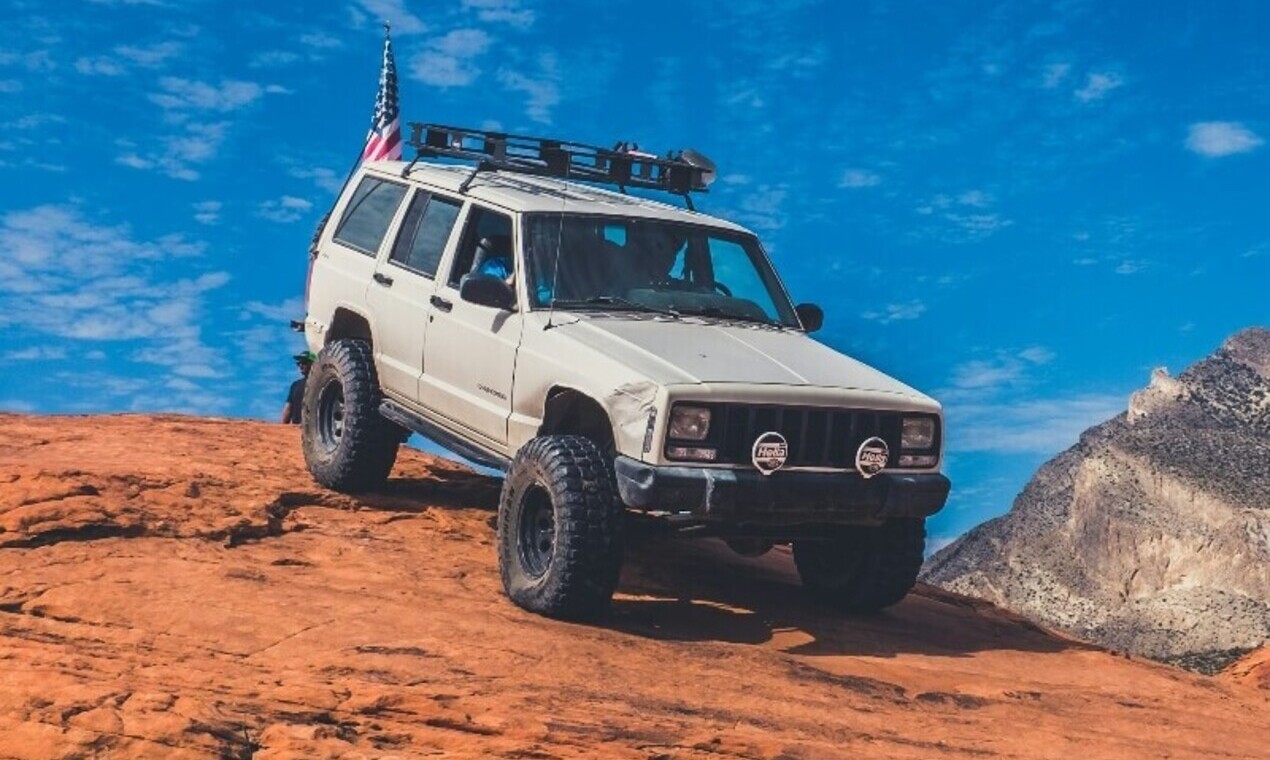 Top Features to Look for in a Bugout Vehicle - Survival Dispatch