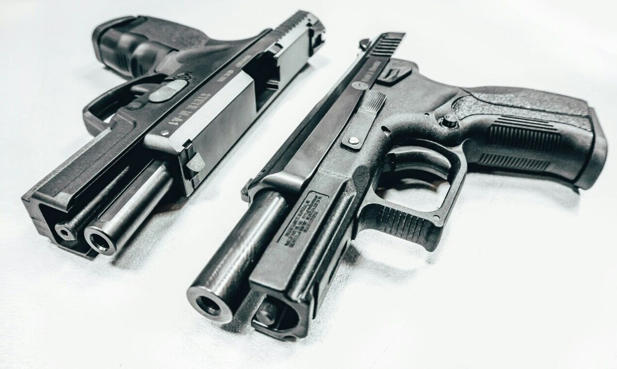 Survival Tactics: The Ultimate Concealed Carry Handbook - Survival Dispatch